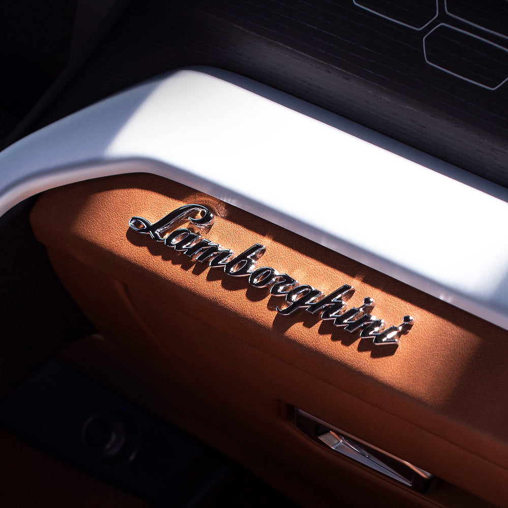 MG20 Automobili Lamborghini | Master & Dynamic