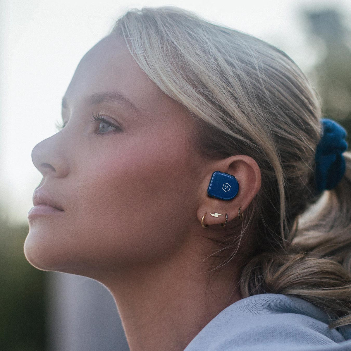 MW08 Sport | Master & Dynamic